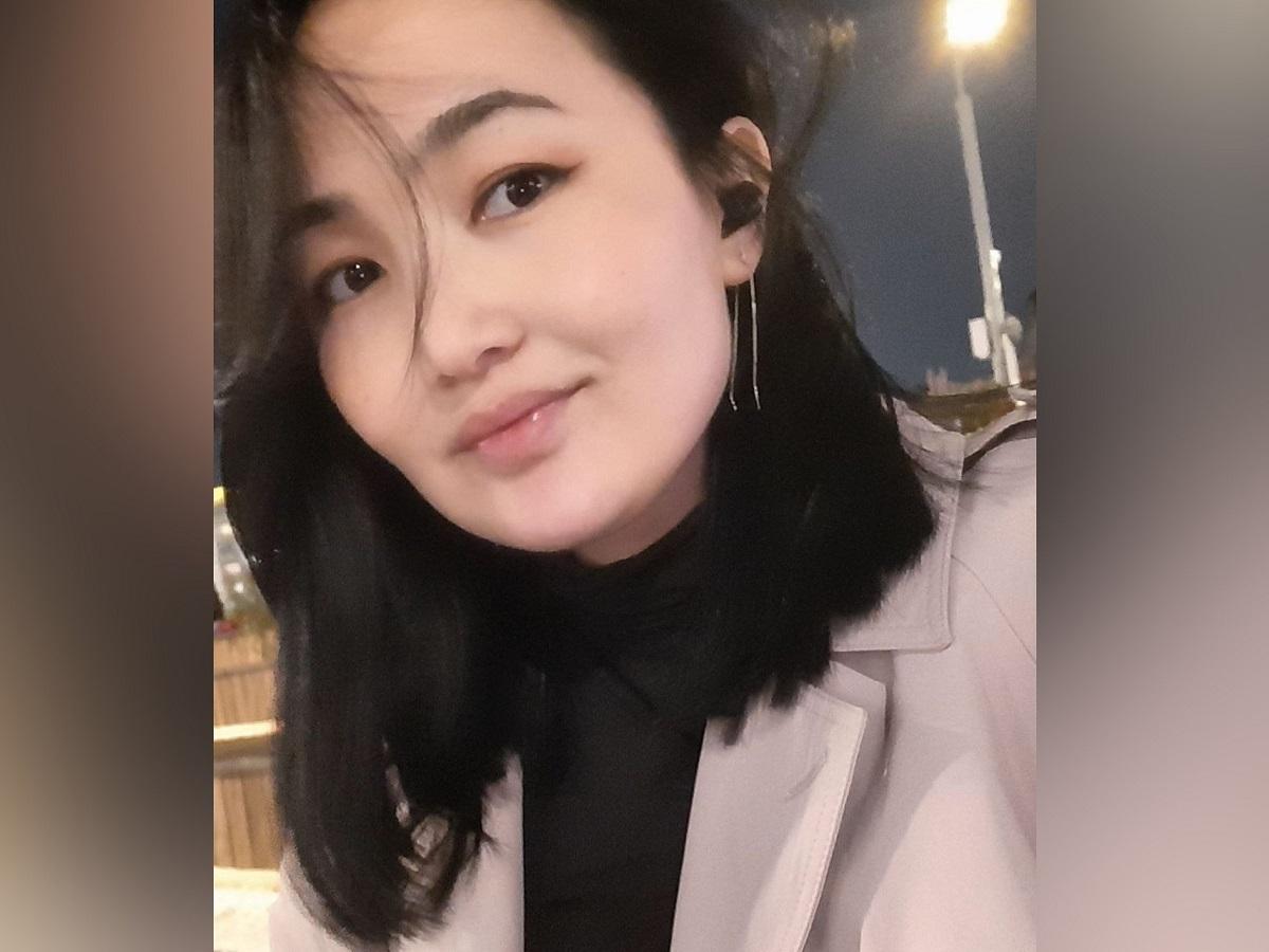 Yorkdream Young Women 25 Years Old